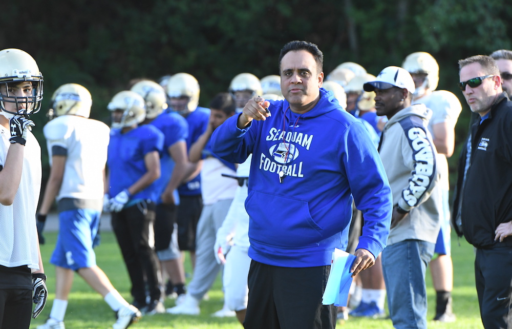 Seaquam Seahawks football: On eve of super clash with No. 2 Hyacks, a Q ...