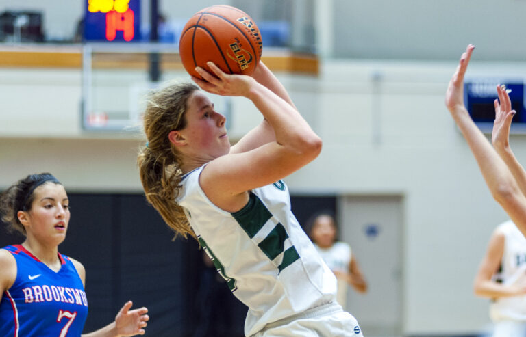 A Sunday Read: The origin story of Victoria’s Sophie de Goede! At 21 ...