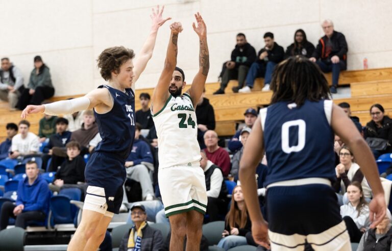 Abby’s hometown hero Dil Randhawa finds three-point redemption, fires ...